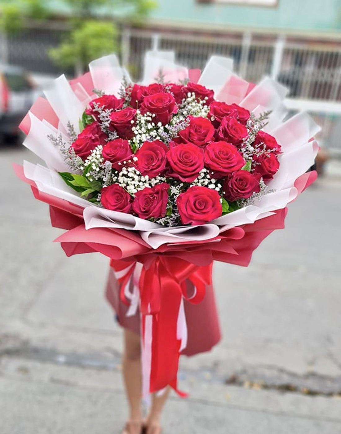 Midsummer Night Red Ecuadorian Roses – RA The Flowers Express